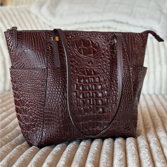 Kate Landry | Bags | Nwot Kate Landry Faux Crocodileembossed Tote Bag ...